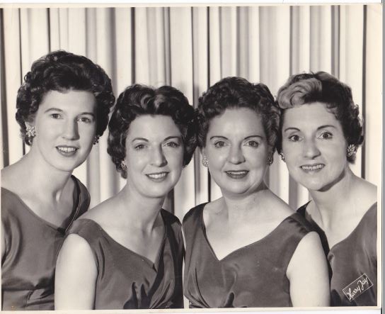 Bryan, Sister singers | Bryan. Halbert. McMillan. Perrin.