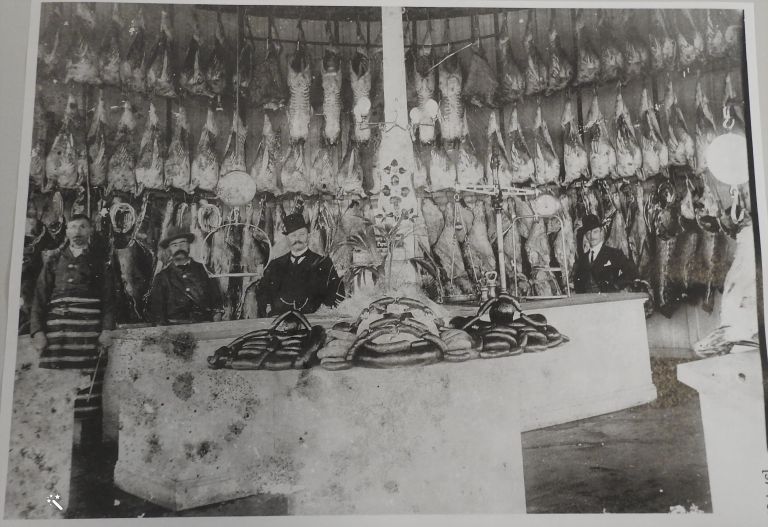 John Ai Egge ( A good Egge!) | Bryan. Halbert. McMillan. Perrin.